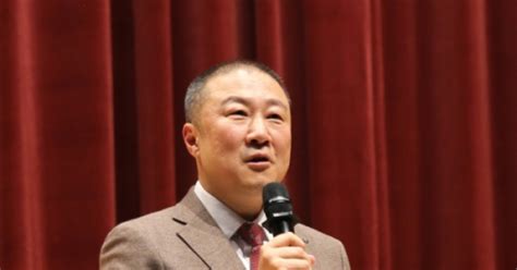 Ls그룹 회장 ‘중복상장 발언에 계열사 주가 일제히 급락세