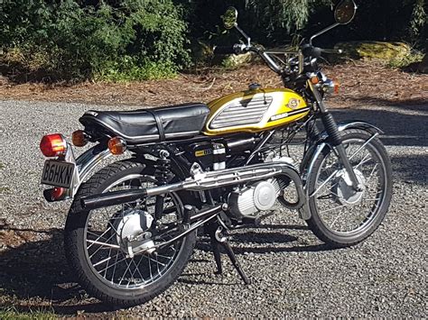 Suzuki T125 Stinger 1971 - Waimak Classic Cars