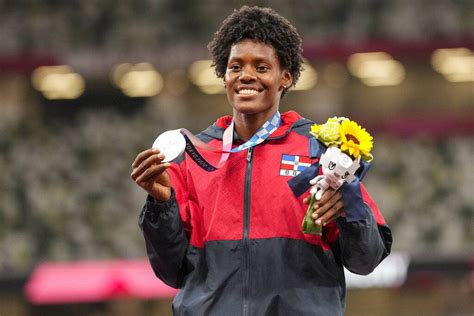 Tokio 2020 Atleta Dominicana Hace Historia Con Sus Dos Medallas De Plata Metro Puerto Rico
