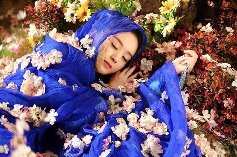 《花千骨》翻拍电影版，网友群嘲：播出5年了，别拿经典炒冷饭！电视剧师父原班人马