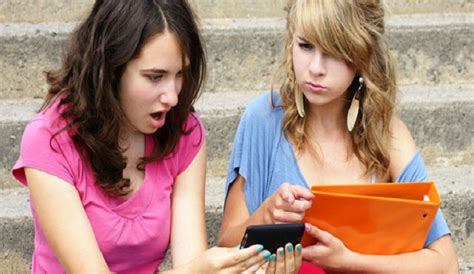 Kaum Muda Mulai Tak Menyukai Seks Benarkah