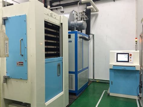 实验室高温压合机 真空层压机 艾斯顿机械