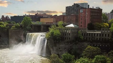 The Most Iconic Food In Rochester 10 Rochester Eats You Shouldnt
