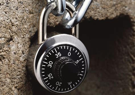 How To Open A Combination Lock Details