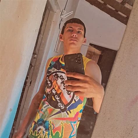 Edison Sanchez Edisonflores13 • Threads Say More