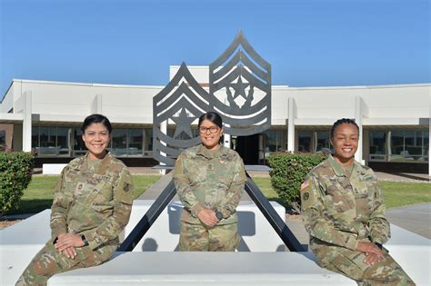 Corps Compass Mentorship Program Prepares Future Sergeants Major For