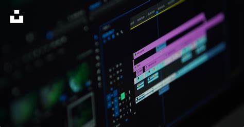 막대 차트가 있는 컴퓨터 화면 클로즈업 사진 Unsplash의 무료 비디오 편집 이미지