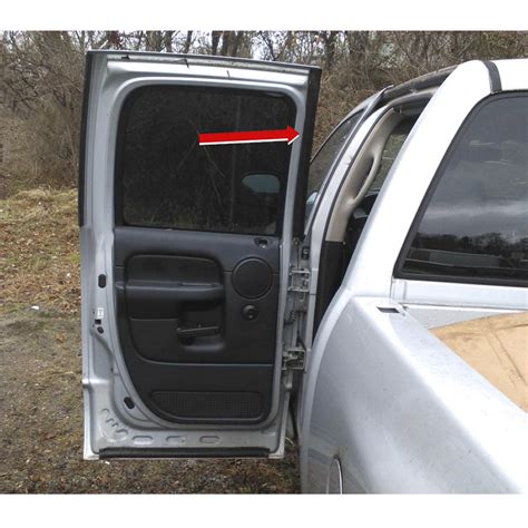 Door Seal Rear Door Vertical Lh Or Rh Non Mega Cab