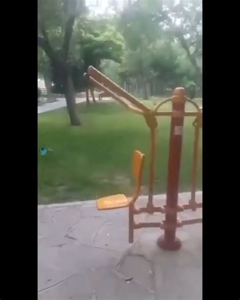 کی بود میگفت جن و روح وجود ندارهنگاه کن و یقین پیدا کن Youtube