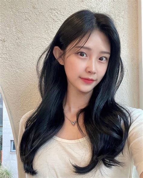 2년 전 연애 이후 아직도 혼자인 나 누군가 만나고 싶은데 자꾸 망설여진다 한두 번 만나고 그러고 끝 한두 번 대화 나누면