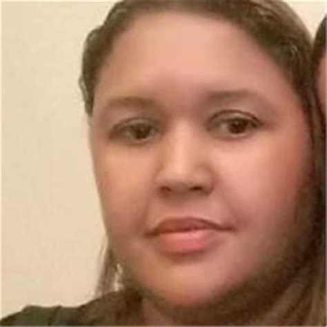 Danielle Souza Maciel Nascimento Professor De Português Em Rio De Janeiro