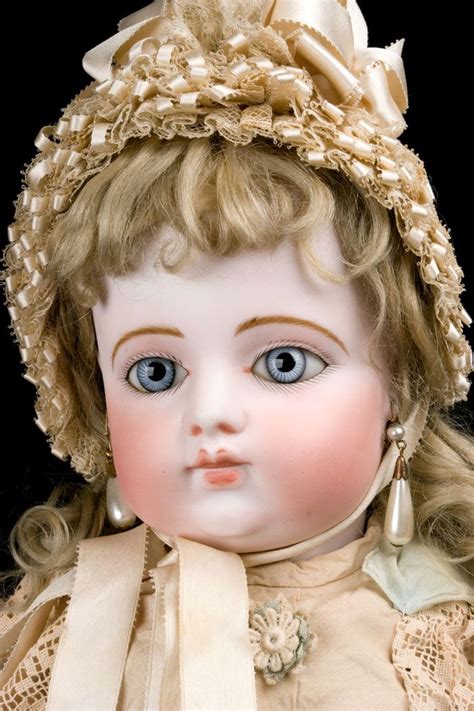 Antique Dolls Porcelain Doll Costume Beautiful Dolls