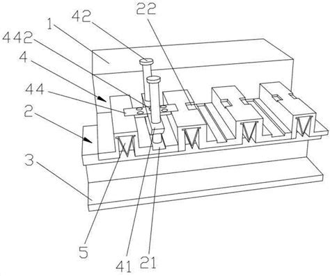 一种低挠度的压型钢板混凝土组合板的制作方法2
