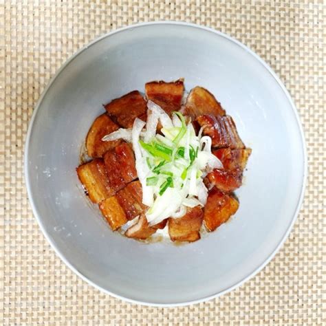 삼겹살 간장 덮밥 요리 차슈덮밥