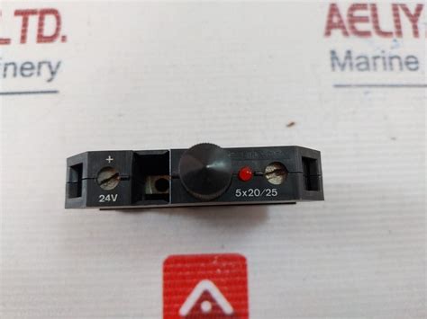 Phoenix Contact Uk 10 Drehsi Fuse Terminal Block 24v Aeliya Marine