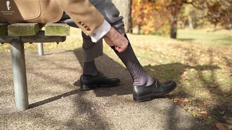 8 Essential Business Casual Accessories For Men Gentlemans Gazette