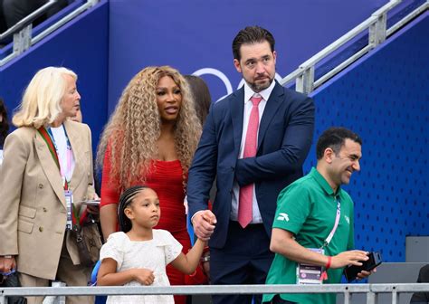 In Pictures Serena Williams Sends Her Love To Simone Biles Sunisa Lee