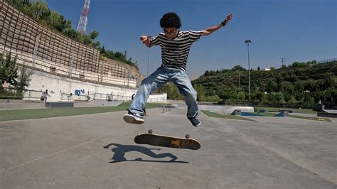 چالش یک هفته اسکیت‌برد سواری روز اول Youtube