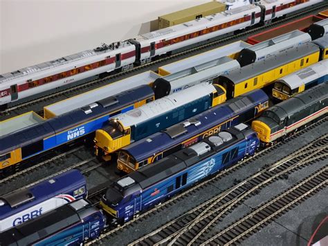 Exclusive Accurascale Class 376 37610 Hnrc Page 2 Rails Of