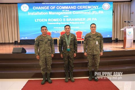 Army Installs New Imcom Commander