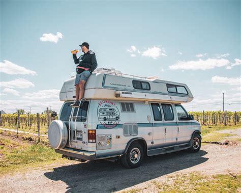 1993 Class B Rv For Rent In Bromont Quebec