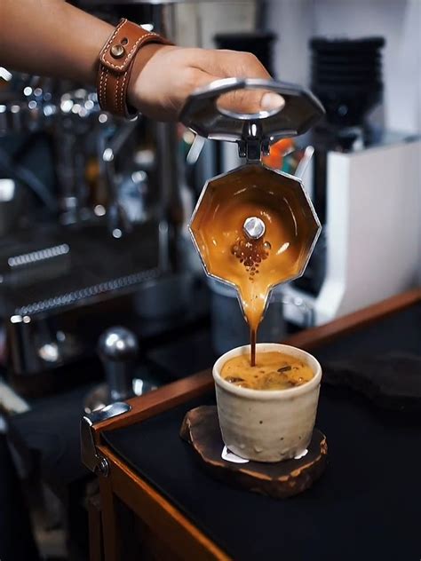 The Best Coffee On The Go In 2022 Small Espresso Machine Portable