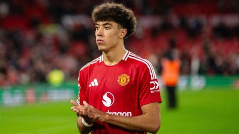 Ethan Wheatley Walsall Sign Manchester United Striker On Loan Bbc Sport