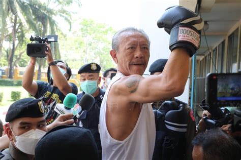 “ชูวิทย์” หิ้วนวม ท้าต่อยตัวต่อตัวจอมโวย “สันธนะ” ใน บช น เจ้าตัวฉุนจัดลั่นจะดำเนินคดีอดีตเสี่ยอ่าง