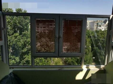 ПВЦ дограма Врати дограма щори тенти София Пет камерна ПВЦ дограма Рехау Две отвар