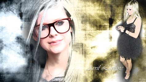 Avril Lavigne Glasses