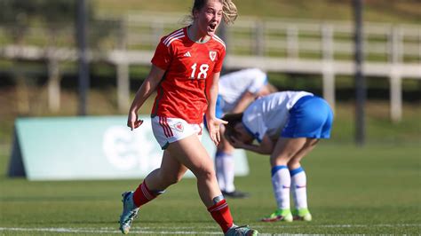 Casi Gregson Enjoys Fantastic Season With Ceredigion And Cymru