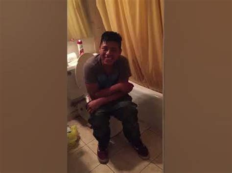 Niño Honduras Cagando💩💩 Youtube