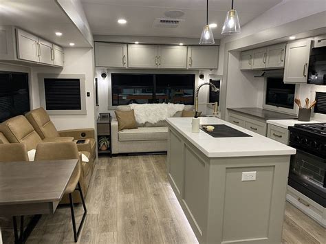 Brinkley Rv Z 3610 Review — First Look At This Big 5th Wheel