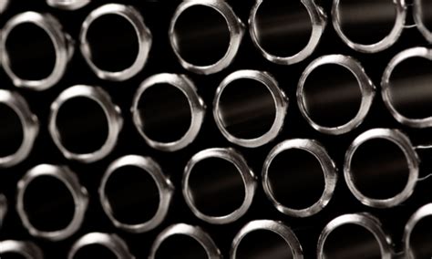 What Is The Difference Between Spade And Spectacle Blind By Saliran Group Medium