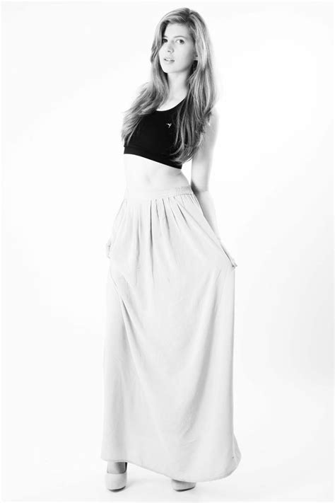 Apple Models 000600 Apple Model Model Apple