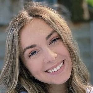 Haylee Brown Age Family Bio Famous Birthdays