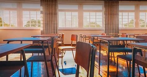 Бомбени заплахи и днес затварят училища в 6 области на страната