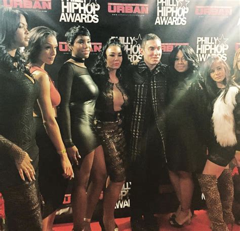 Joey Mannarino On Twitter Mattrtwhite Ill Gladly Wear The Transphobe Label Twitter