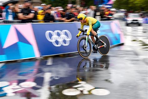 Женскую олимпийскую велошоссейную разделку выиграла австралийка Браун Российская газета