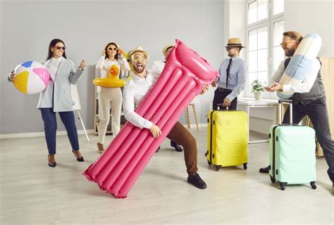 Funny Employees Having Fun Standing In Office Going On Summer Holiday