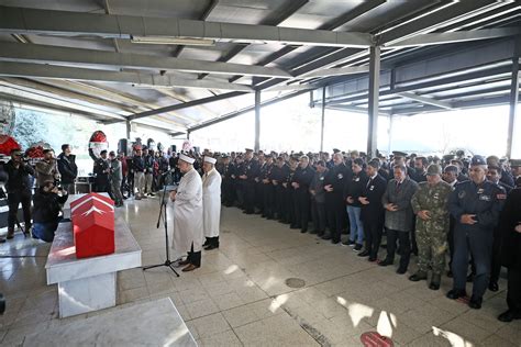 Kazada şehit Olan Uzman çavuş Yasin Eroğlu Son Yolculuğuna Uğurlandı