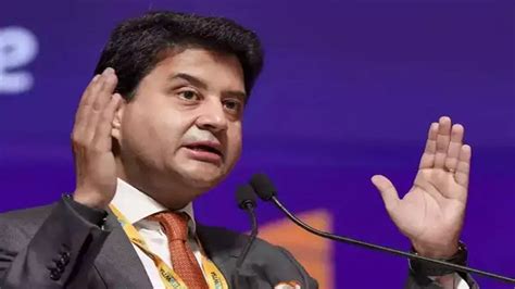Jyotiraditya Scindia Rejects Spectrum Auction Proposal From Ambani And