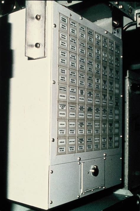 APT P Power Car Fault Panel