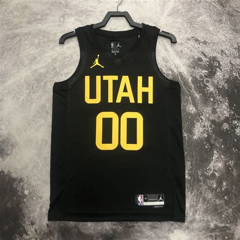 Camiseta Jordan Clarkson 00 Utah Jazz 2023 Negro Jordan Limited