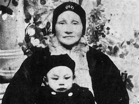 1921年王采玉病逝蒋介石死活不让母亲和父亲合葬原因为何 蒋肇聪 生活 墓地