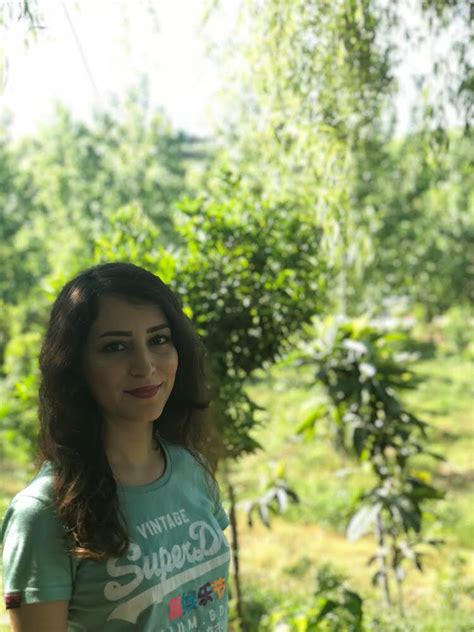 Reyhaneh Hosseini Medium