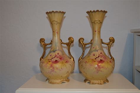 Sf And Co Royal Oxford Vases Collectors Weekly