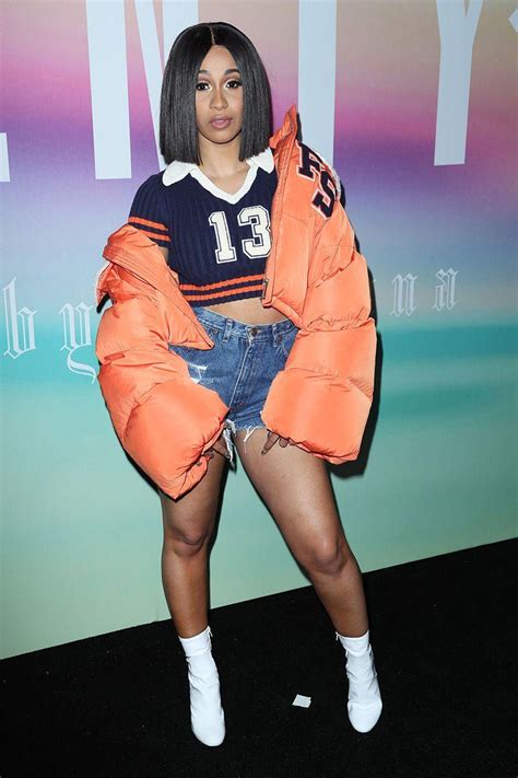 Cardi B Wallpapers Top Free Cardi B Backgrounds Wallpaperaccess