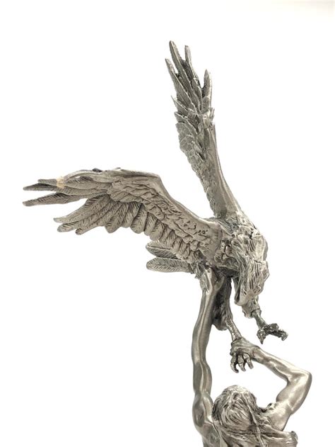Lot 1982 Chilmark Eagle Catcher Fine Pewter Sculpture