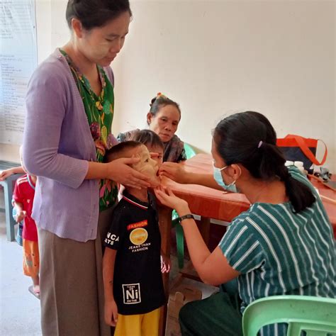 ရှမ်းရွာသစ်မြို့တွင် ကလေးငယ်များအား ဗီတာမင် A နှင့် သံချဆေးများတိုက်ကျွေး Information And